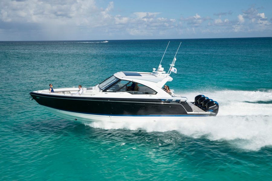 Formula 400 Super Sport Crossover | 40 ft Boat w/ Open Bow
