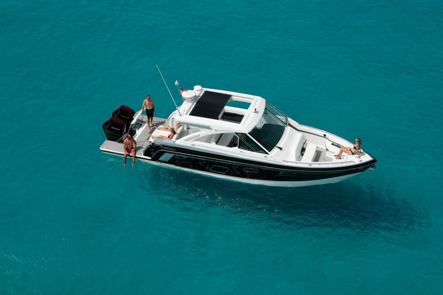 380 Super Sport Crossover - Luxury 38 ft Boat | Formula Boats