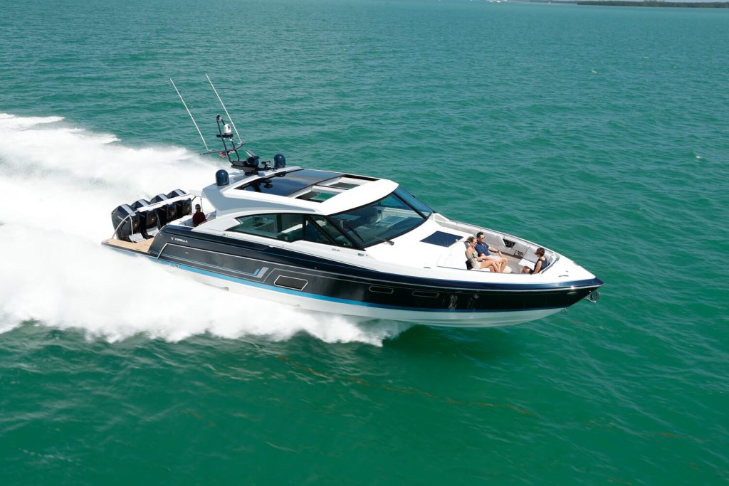 Formula 500 Super Sport Crossover | 50 ft Boat with Cabin