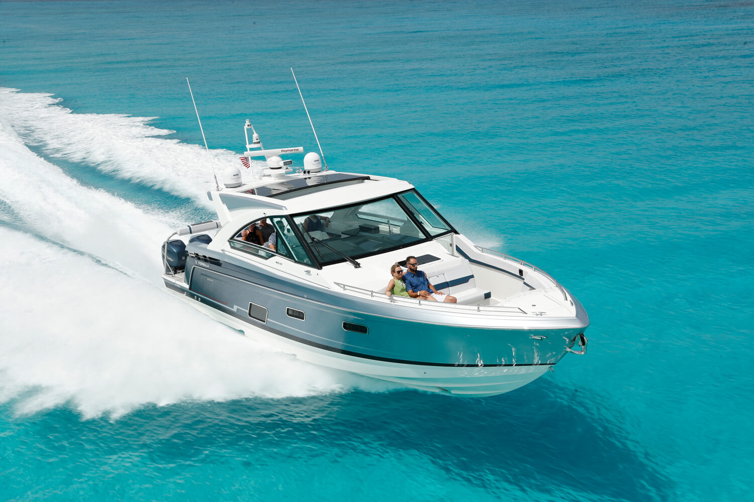 400 Super Sport Crossover - Luxury 40 ft Crossover Boat | Formula