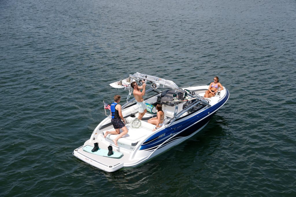Formula 240 Bowrider | 24 ft Runabout Boat | Learn More