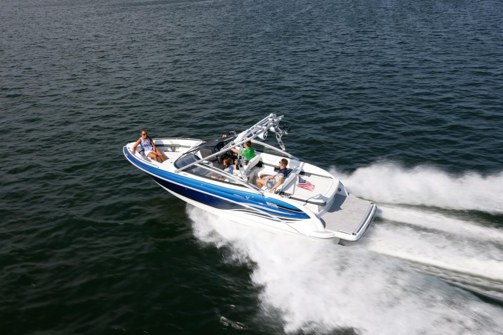 Formula 240 Bowrider | 24 ft Runabout Boat | Learn More