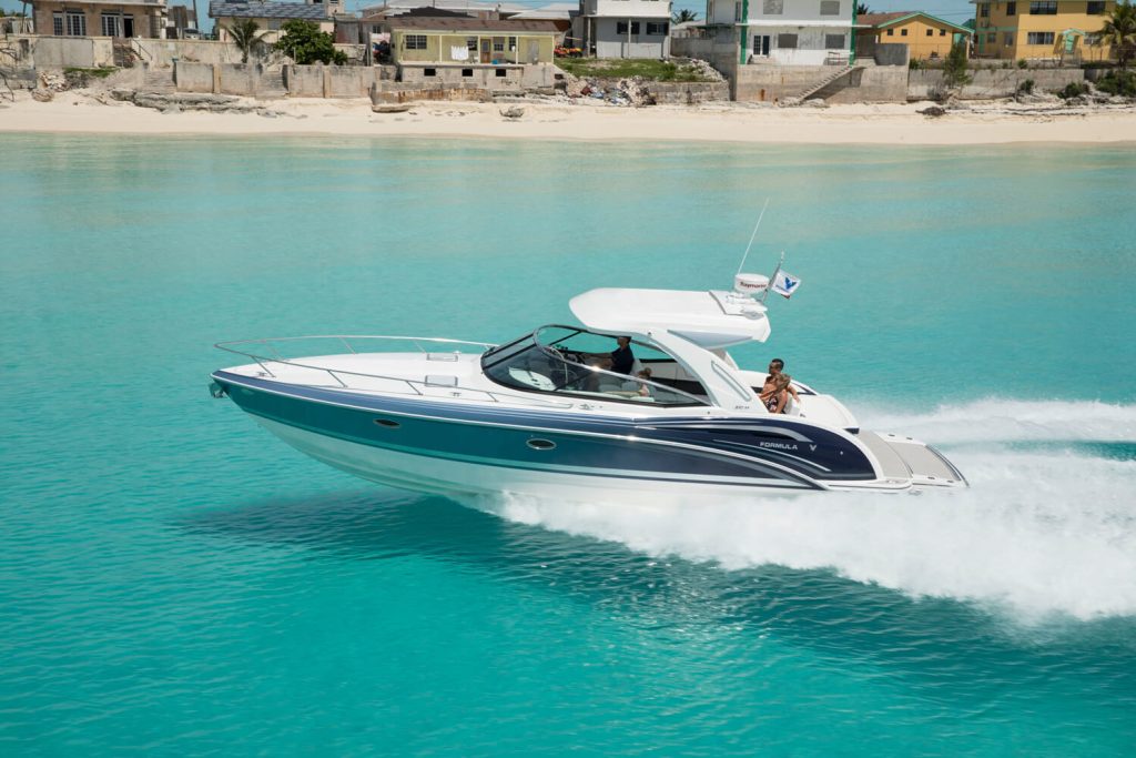 The 350 Sun Sport Boat | Build It Online | Formula Boats