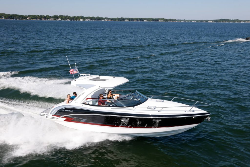 The Formula 310 Sun Sport | Find a Dealer | Formula Boats