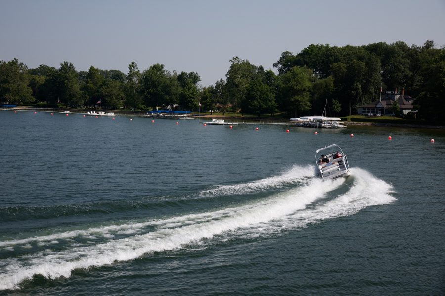 Formula 270 Bowrider | 27 ft Boat | Explore Our Model