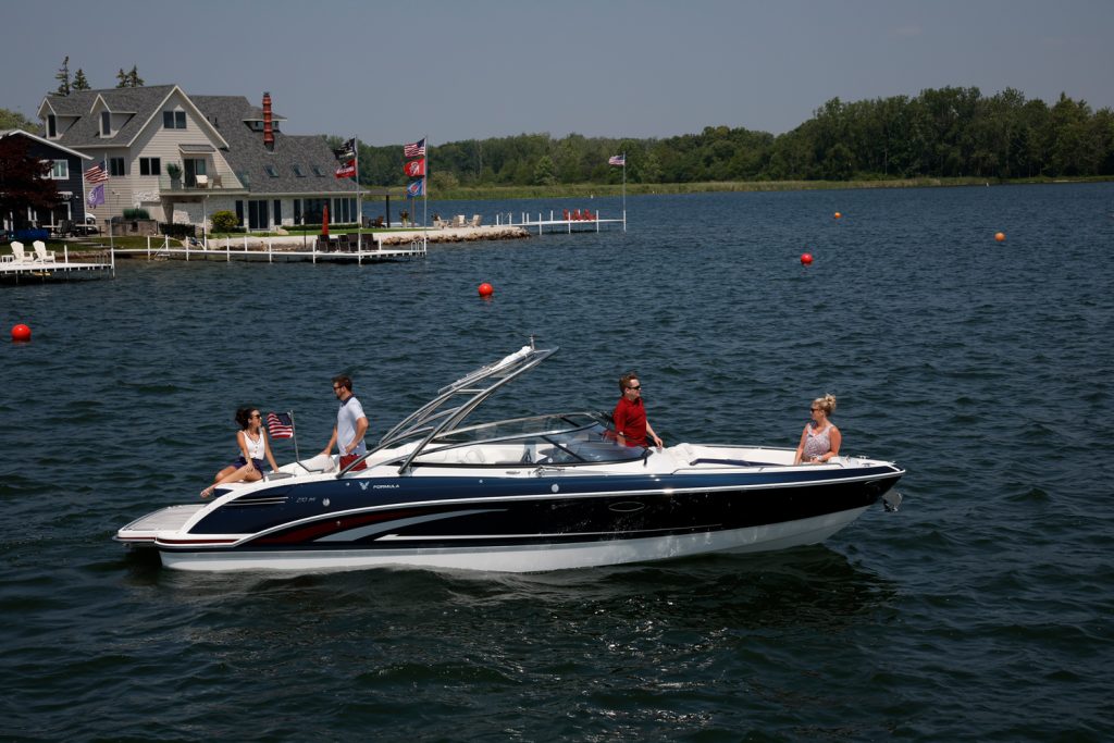 Formula 270 Bowrider | 27 ft Boat | Explore Our Model