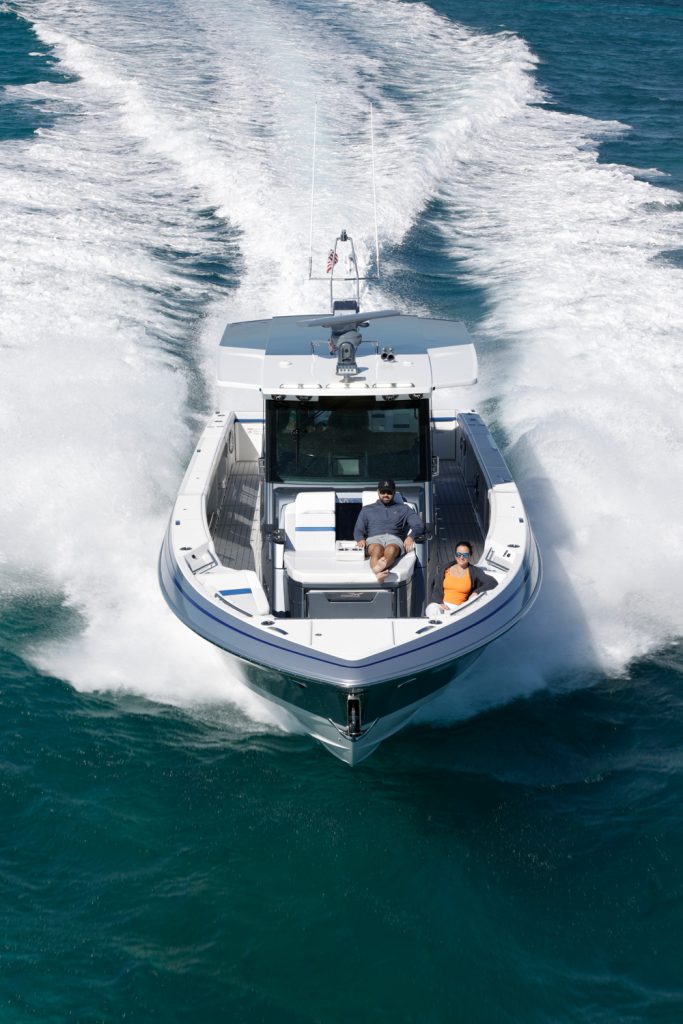 457 Center Console Sport | Formula Boats