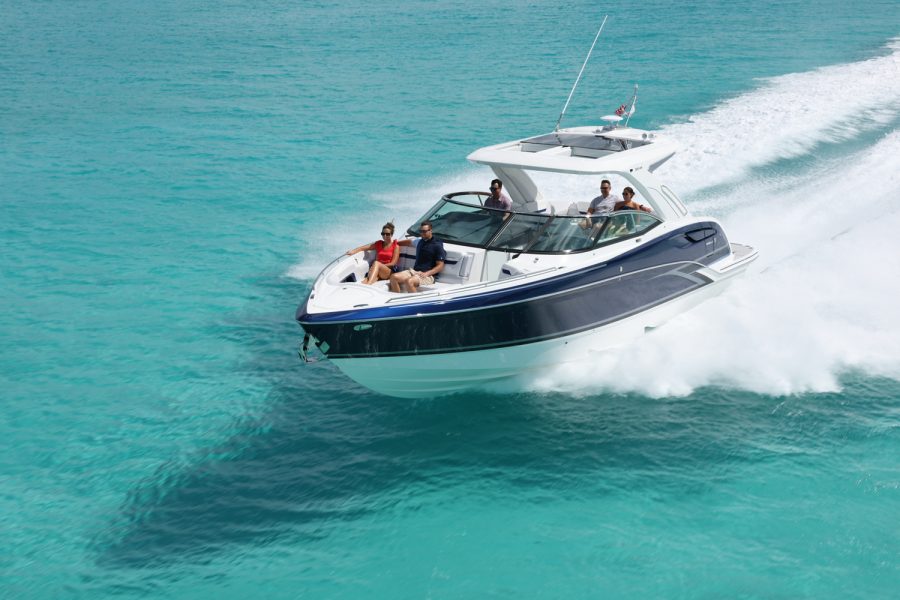 360 Crossover Bowrider | Formula Boats